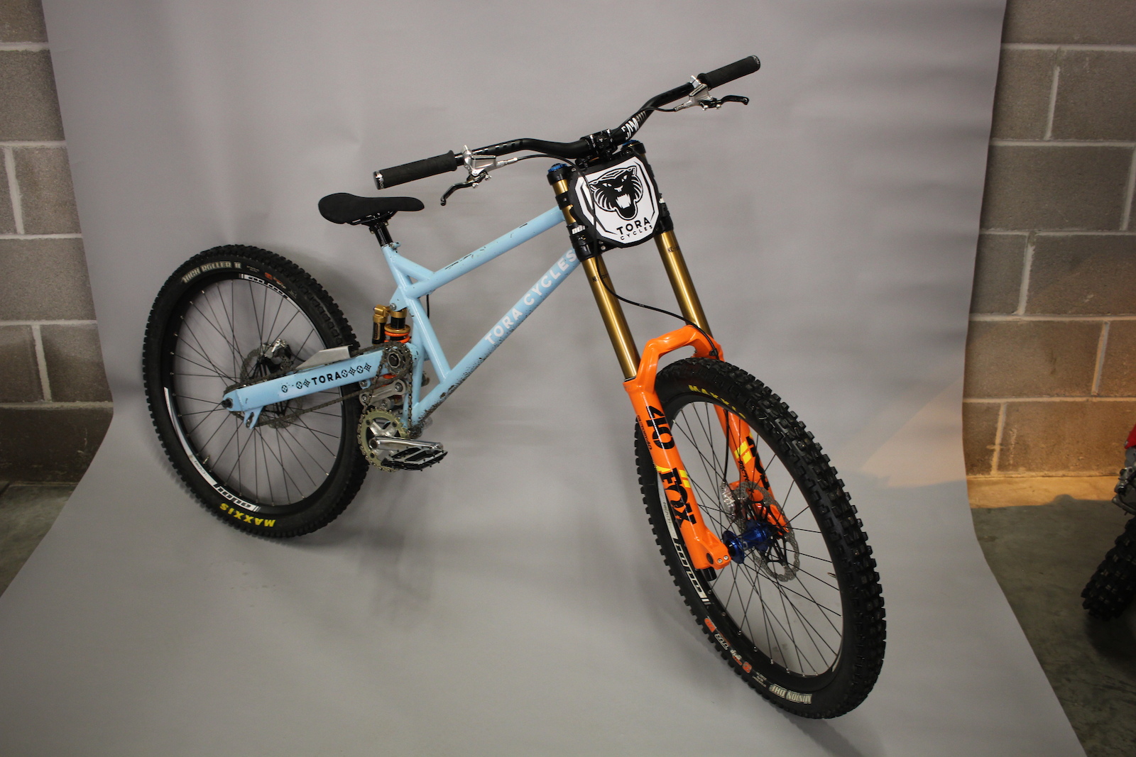 Tora Cycles EVH - реинкарнация Brooklyn Machine / Новое железо / Twentysix